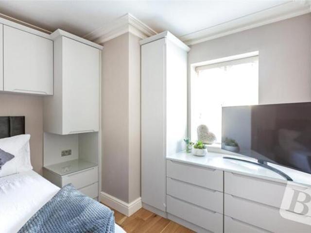 Shared Living/roommate 2 Bedroom For Sale Chelmsford Essex 270000 ES98834740
