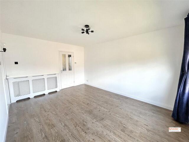 Shared Living/roommate 2 Bedroom For Sale Chester Le Street County Durham 95000 ES100456627