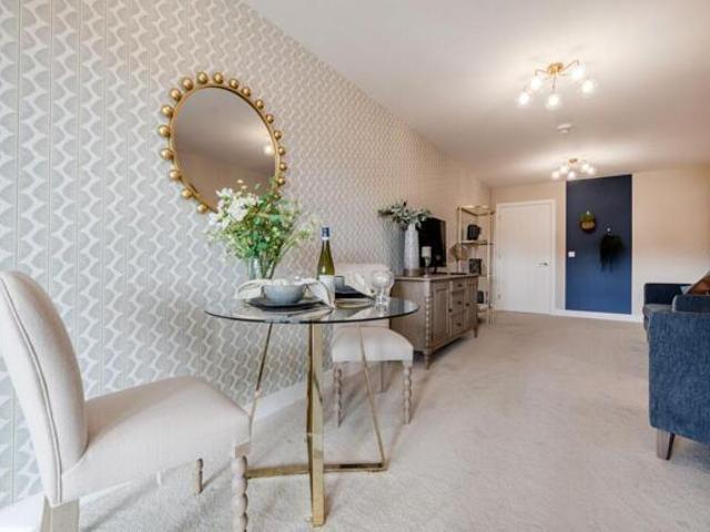 Shared Living/roommate 2 Bedroom For Sale Chichester West Sussex 380000 ES99608081