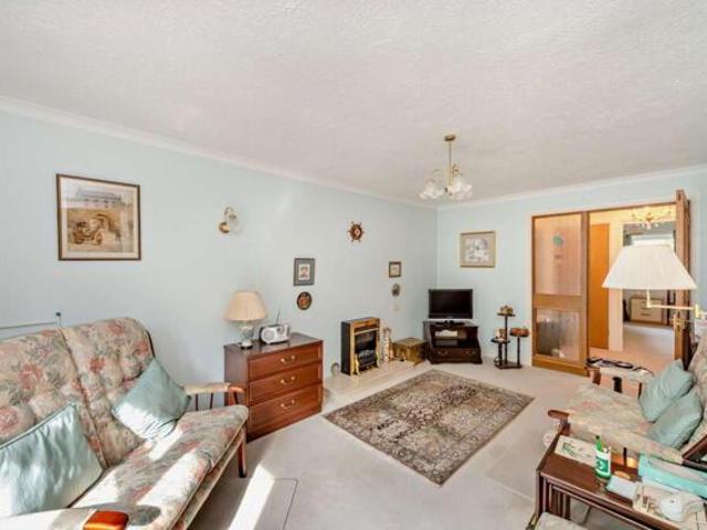Shared Living/roommate 2 Bedroom For Sale Chorleywood Hertfordshire 265000 ELS100685136