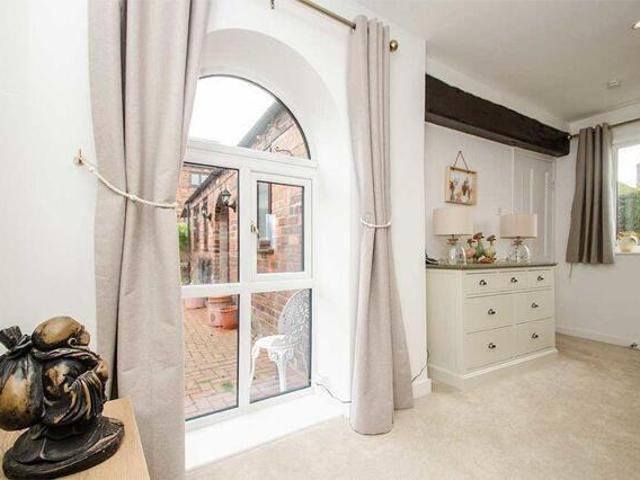 Shared Living/roommate 2 Bedroom For Sale Church Road Church Road 350000 ELS99840071