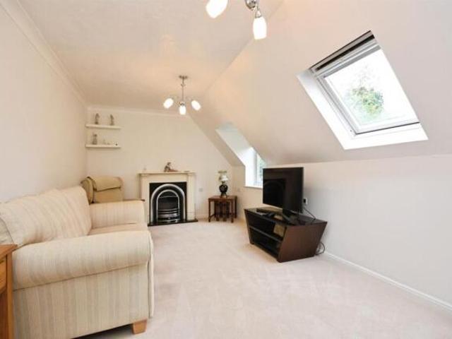 Shared Living/roommate 2 Bedroom For Sale Coggeshall Essex 145000 ELS101351813