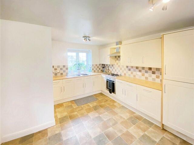 Shared Living/roommate 2 Bedroom For Sale Cowes Isle Of Wight 285000 ES99130252