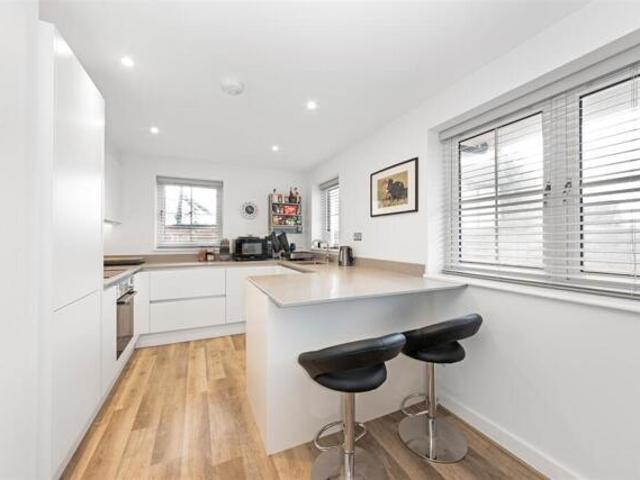 Shared Living/roommate 2 Bedroom For Sale Croydon Great London 350000 ELS100158512