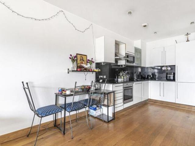 Shared Living/roommate 2 Bedroom For Sale Croydon Greater London 300000 ELS100191924