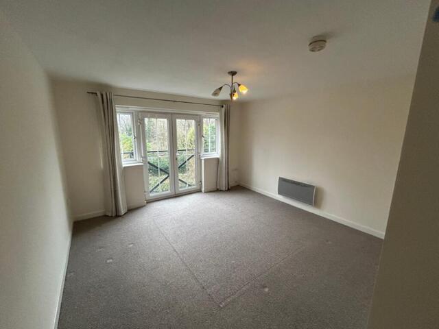 Shared Living/roommate 2 Bedroom For Sale Dudley Dudley 145000 ELS101678421
