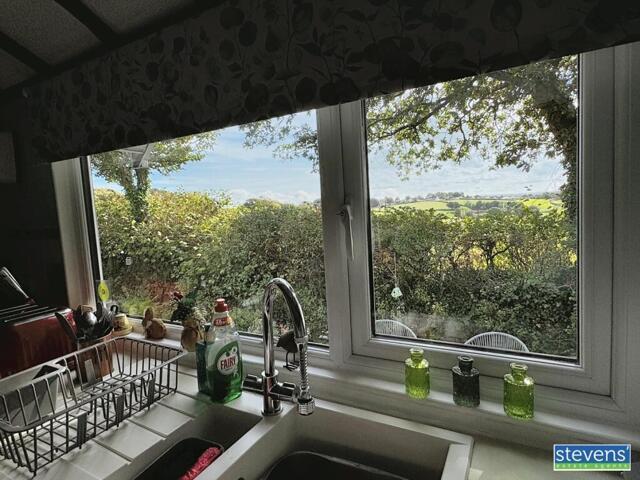 Shared Living/roommate 2 Bedroom For Sale Devon Devon 200000 ES100342966