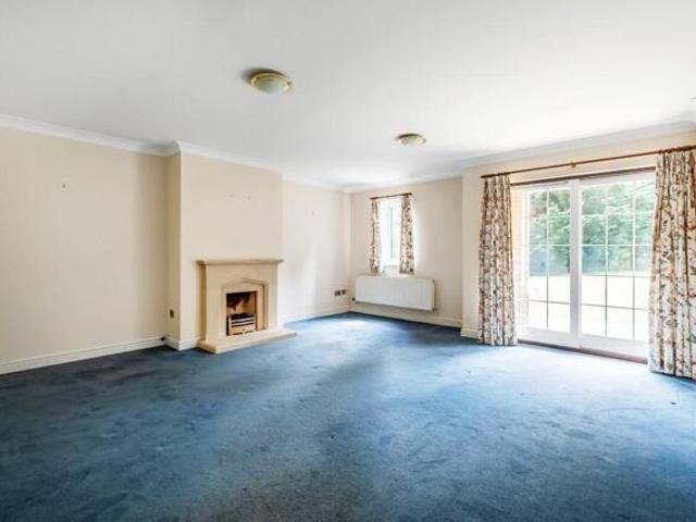 Shared Living/roommate 2 Bedroom For Sale Dorking Surrey 424950 ELS99986205