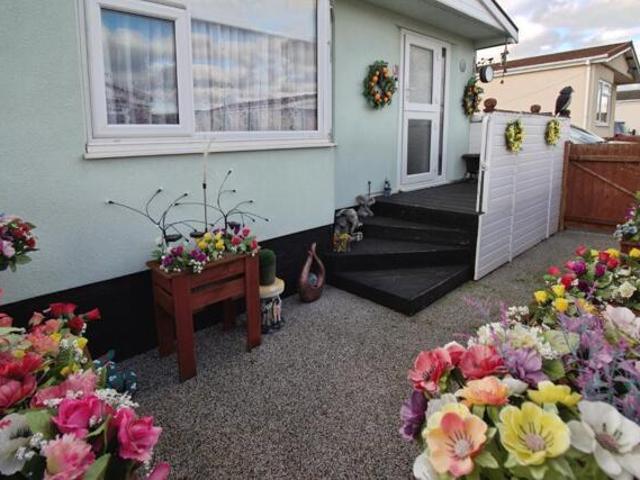 Shared Living/roommate 2 Bedroom For Sale Eye Lincolnshire 170000 ELS100263126