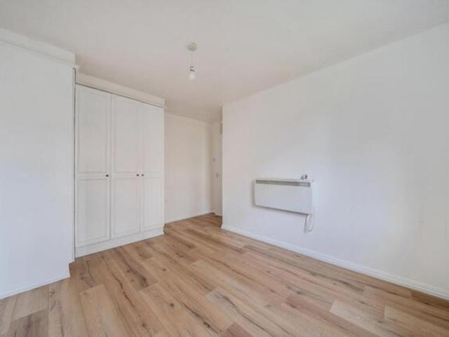 Shared Living/roommate 2 Bedroom For Sale Ealing Great London 350000 ELS101168538