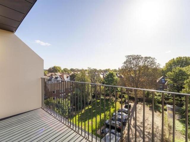 Shared Living/roommate 2 Bedroom For Sale Ealing Great London 545000 ES99290465