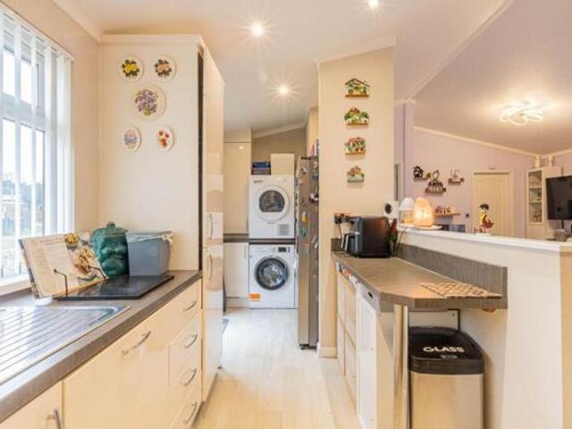 Shared Living/roommate 2 Bedroom For Sale East Bergholt Essex 160000 ES98204936