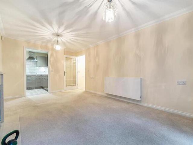 Shared Living/roommate 2 Bedroom For Sale Eastbourne East Sussex 410000 ES99986191