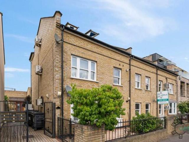 Shared Living/roommate 2 Bedroom For Sale Epping Forest Great London 325000 ES100855043