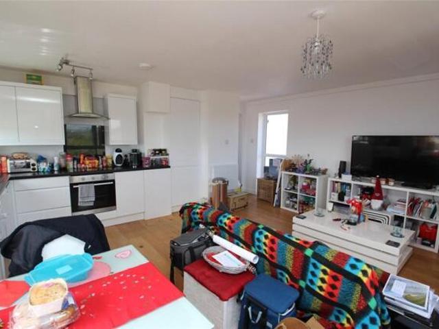 Shared Living/roommate 2 Bedroom For Sale Fareham Hampshire 190000 ELS99290479