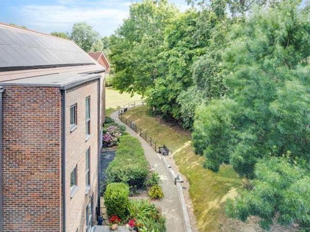 Shared Living/roommate 2 Bedroom For Sale Guildford Surrey 520000 ELS101200060