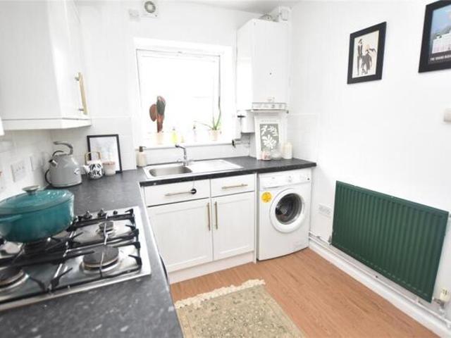 Shared Living/roommate 2 Bedroom For Sale Guiseley West Yorkshire 166950 ELS99161771