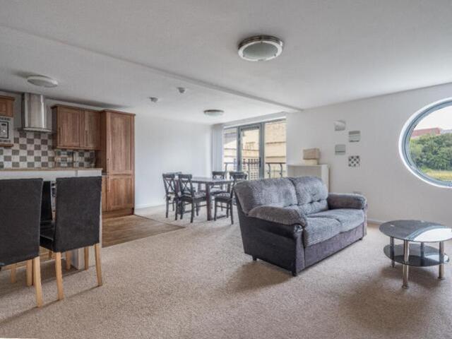 Shared Living/roommate 2 Bedroom For Sale Gateshead Newcastle Upon Tyne 180000 ELS99735786