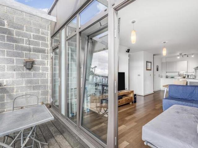 Shared Living/roommate 2 Bedroom For Sale Greenwich Greater London 445000 ES100648688