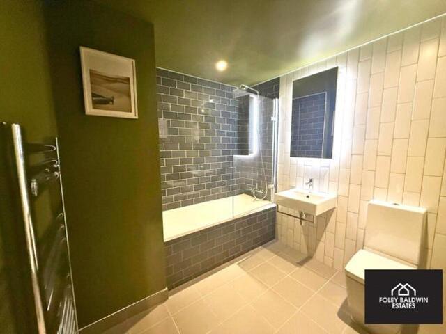 Shared Living/roommate 2 Bedroom For Sale Greenwich Greater London 560000 ES100541115