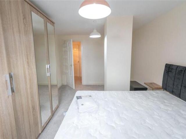 Shared Living/roommate 2 Bedroom For Sale Grimsby North East Lincolnshire 67950 ES101796862