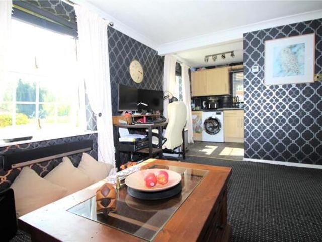 Shared Living/roommate 2 Bedroom For Sale Hungerford West Berkshire 190000 ES98205033
