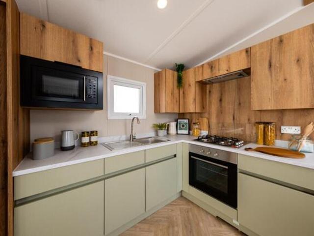 Shared Living/roommate 2 Bedroom For Sale Hunstanton Norfolk 54995 ES101797138