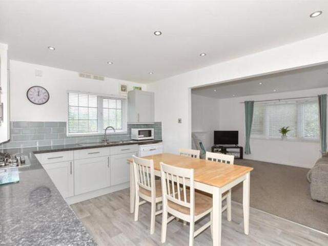 Shared Living/roommate 2 Bedroom For Sale Hythe Hampshire 130000 ES92575031