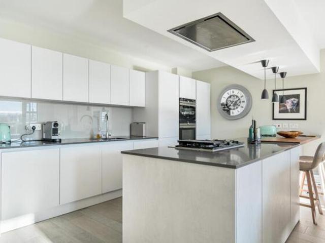 Shared Living/roommate 2 Bedroom For Sale Hampshire Hampshire 600000 ES100057836