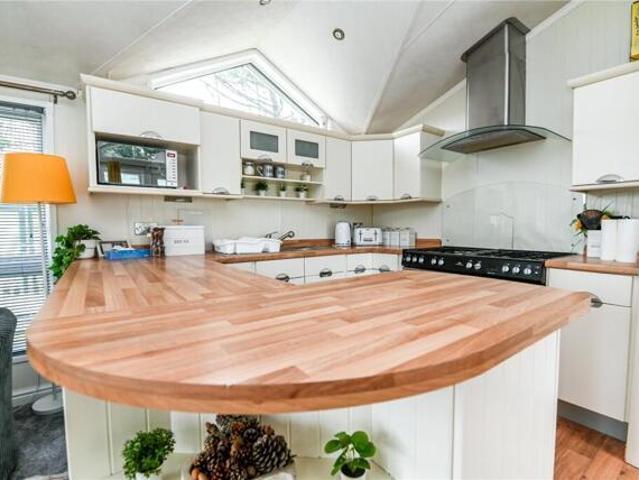 Shared Living/roommate 2 Bedroom For Sale Hampshire Hampshire 60000 ES99641776