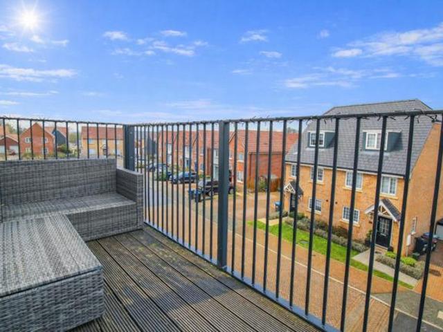 Shared Living/roommate 2 Bedroom For Sale Harlow Essex 290000 ES99688537