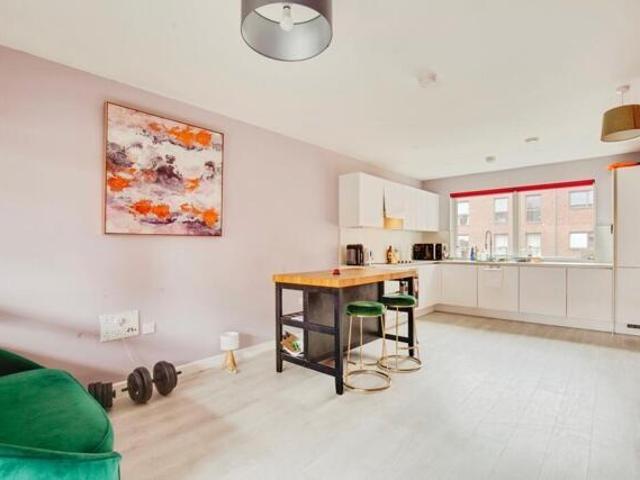 Shared Living/roommate 2 Bedroom For Sale Harrow Great London 400000 ELS100579087