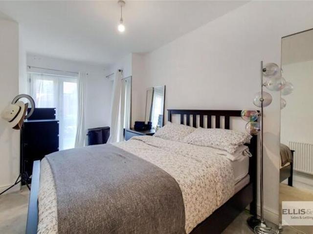 Shared Living/roommate 2 Bedroom For Sale Harrow Greater London 375000 ES100988064