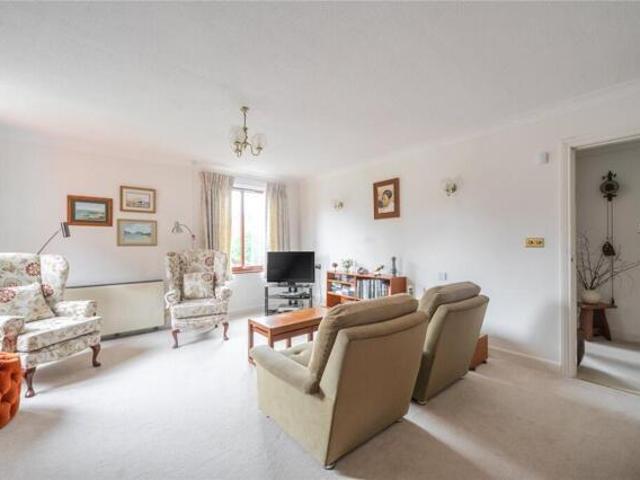 Shared Living/roommate 2 Bedroom For Sale Hartley Wintney Hampshire 200000 ES99571856