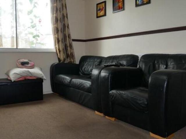 Shared Living/roommate 2 Bedroom For Sale Hayes Greater London 325000 ELS100097081