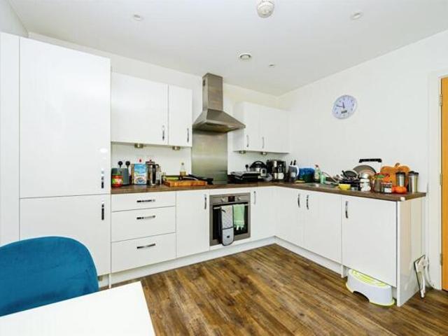 Shared Living/roommate 2 Bedroom For Sale Hemel Hempstead Hertfordshire 270000 ELS100398471