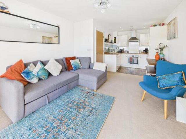 Shared Living/roommate 2 Bedroom For Sale Hemel Hempstead Hertfordshire 299000 ELS98864687