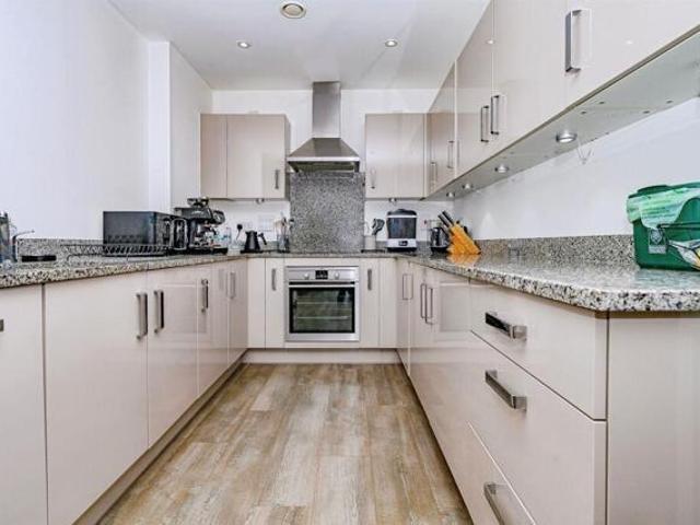 Shared Living/roommate 2 Bedroom For Sale Hemel Hempstead Hertfordshire 300000 ELS99237269
