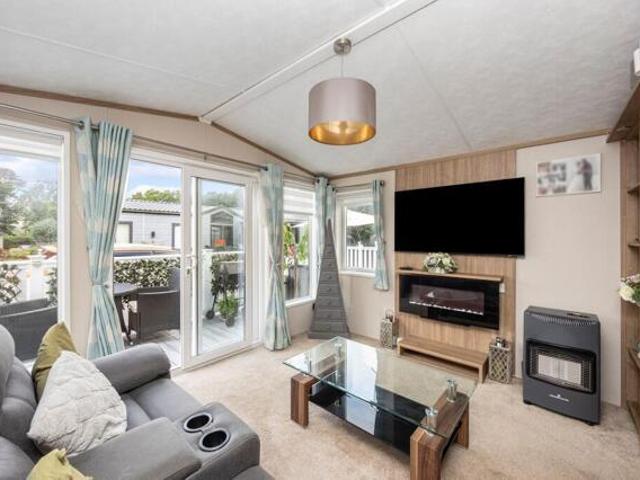 Shared Living/roommate 2 Bedroom For Sale Henfield West Sussex 100000 ES100503325