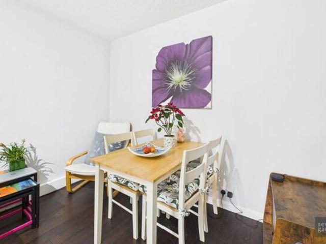 Shared Living/roommate 2 Bedroom For Sale Hertfordshire Hertfordshire 329000 ELS98930328