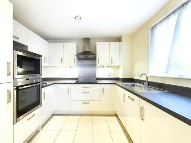 Shared Living/roommate 2 Bedroom For Sale Hillingdon Great London 325000 ES101677483