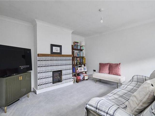 Shared Living/roommate 2 Bedroom For Sale Ilkley Bradford 187500 ES101025525