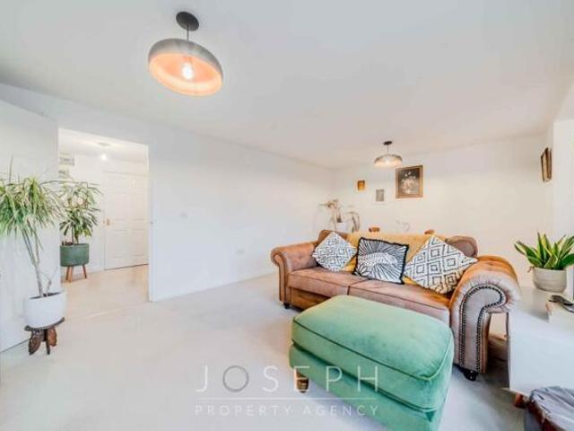 Shared Living/roommate 2 Bedroom For Sale Ipswich Suffolk 145000 ES99029432