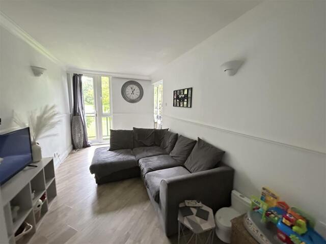 Shared Living/roommate 2 Bedroom For Sale Kent Kent 180000 ELS101675570