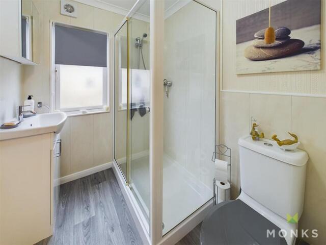Shared Living/roommate 2 Bedroom For Sale Kinnerley Kinnerley 75000 ES98477134