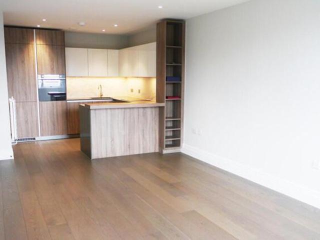 Shared Living/roommate 2 Bedroom For Sale Kingston Upon Thames Greater London 700000 ES100685033