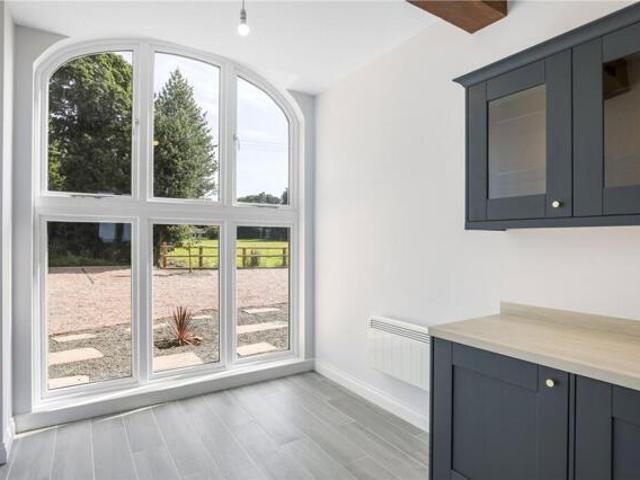 Shared Living/roommate 2 Bedroom For Sale Ludlow Shropshire 320000 ELS100648622