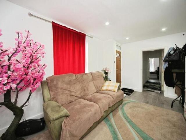 Shared Living/roommate 2 Bedroom For Sale Luton Luton 170000 ES101676591