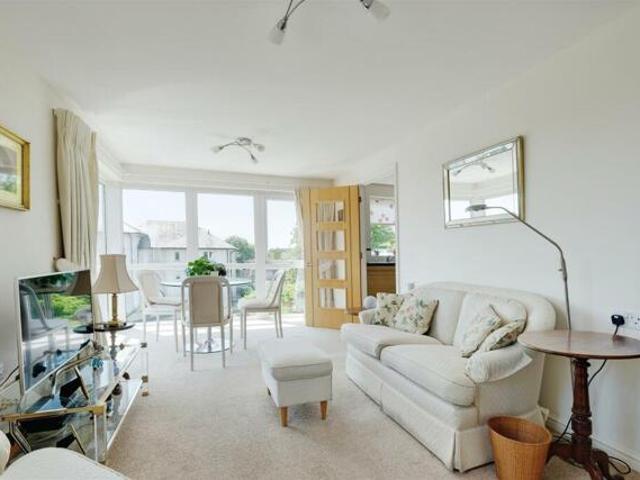 Shared Living/roommate 2 Bedroom For Sale Lymington Hampshire 195000 ES99237280