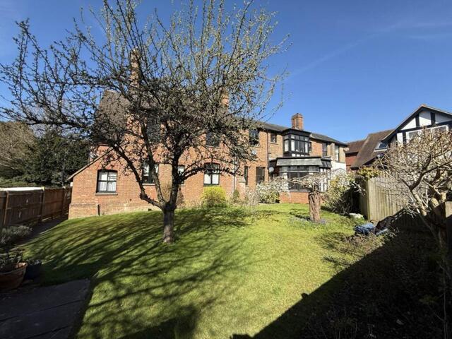 Shared Living/roommate 2 Bedroom For Sale Lamberhurst Kent 215000 ELS100132551